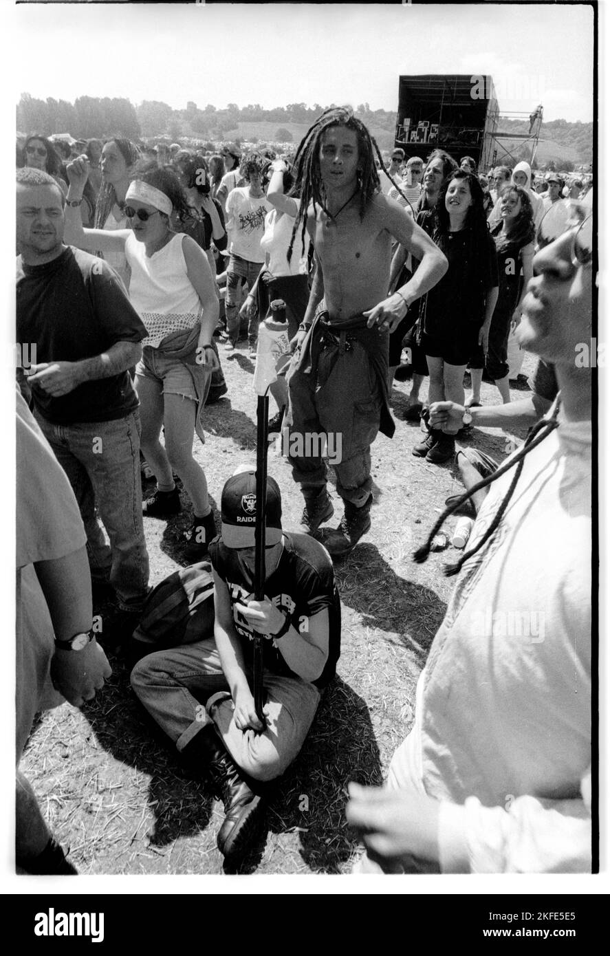 Making a bootleg recording in the NME Stage crowd at Glastonbury ...