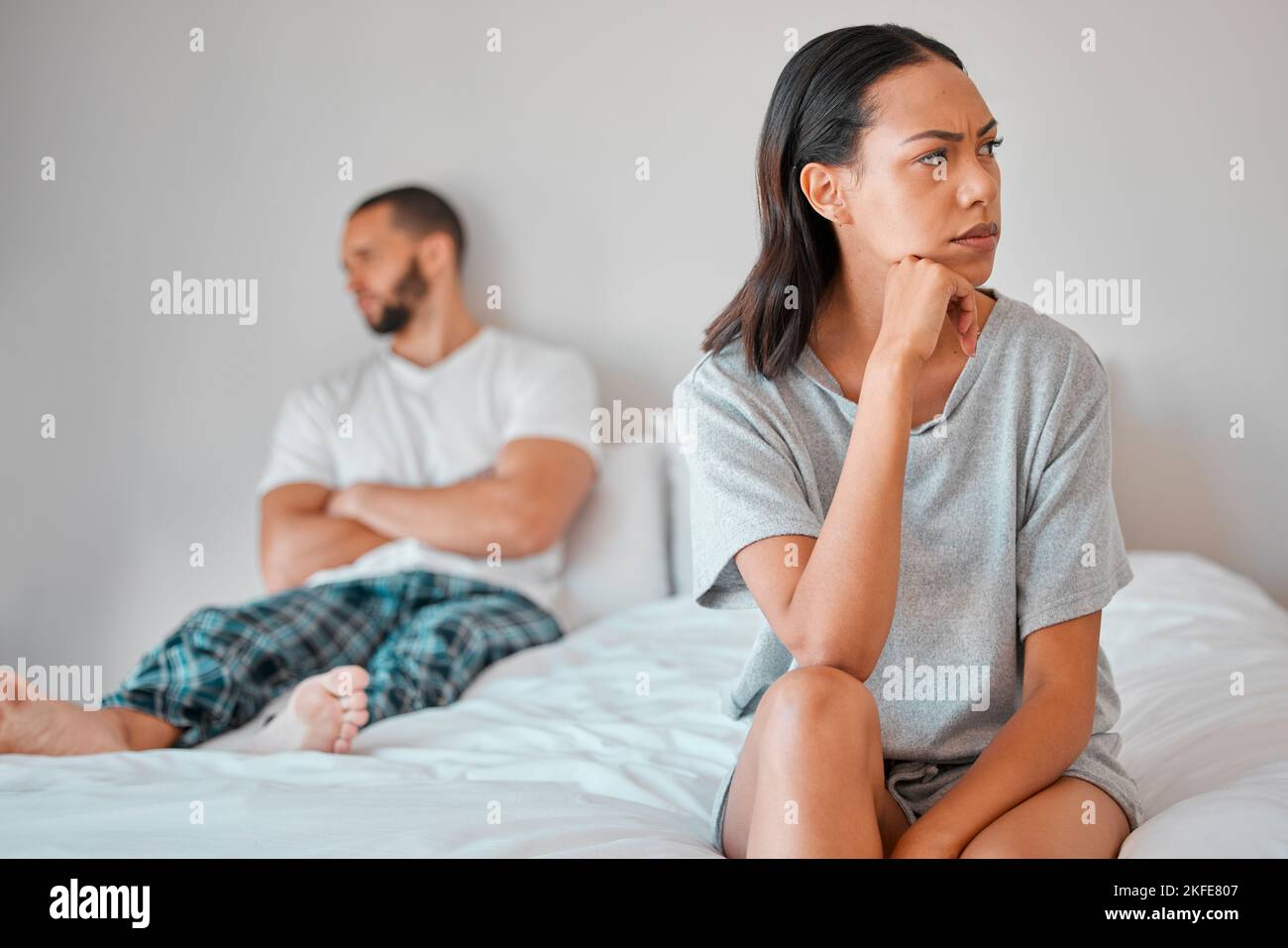 Hotel room couple argument hi-res stock photography and images - Alamy