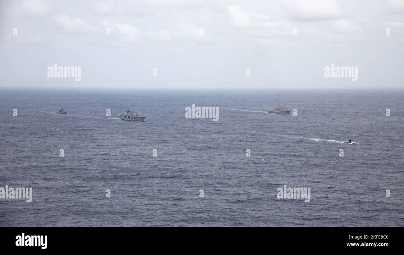 Multiple navy ships hi-res stock photography and images - Alamy
