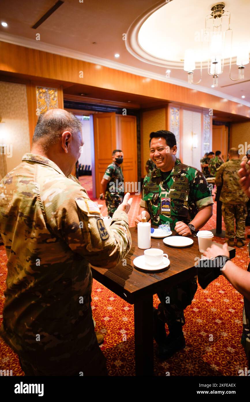 US Army Lt. Col. Cesar Pudiquet, Hawaii Army National Guard, and Cmdr ...