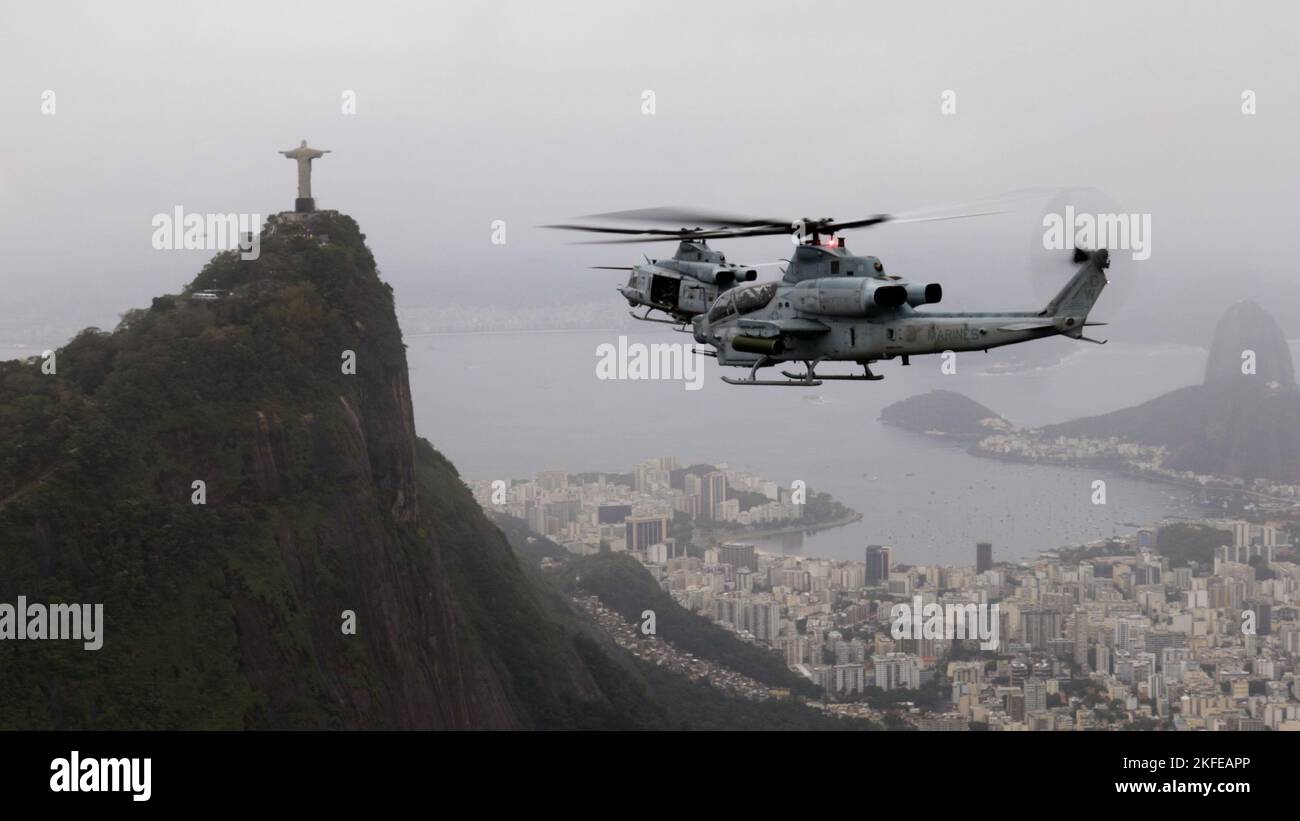 U.S. Marines with Marine Light Attack Helicopter Squadron (HMLA) 773 ...