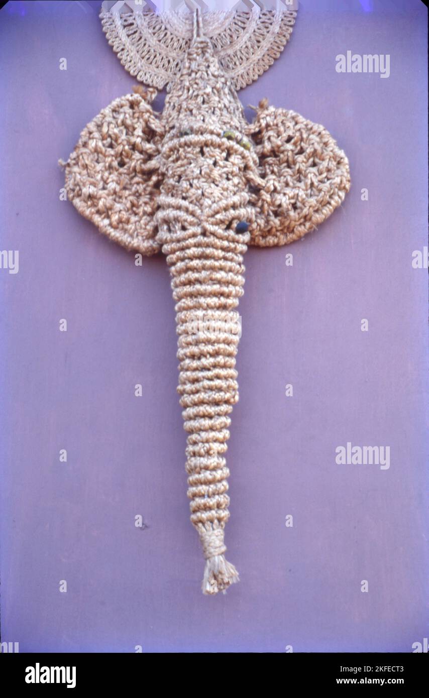 Hanging form hi-res stock photography and images - Alamy