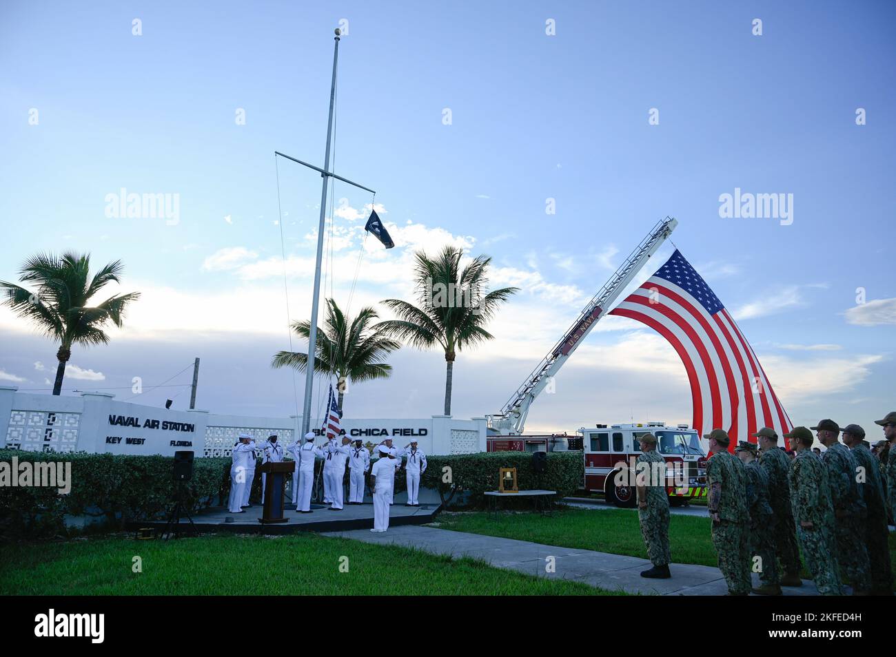 220912-N-IW125-1121 KEY WEST, Fla. (Sep 12, 2022) U.S. Navy Chief Petty ...