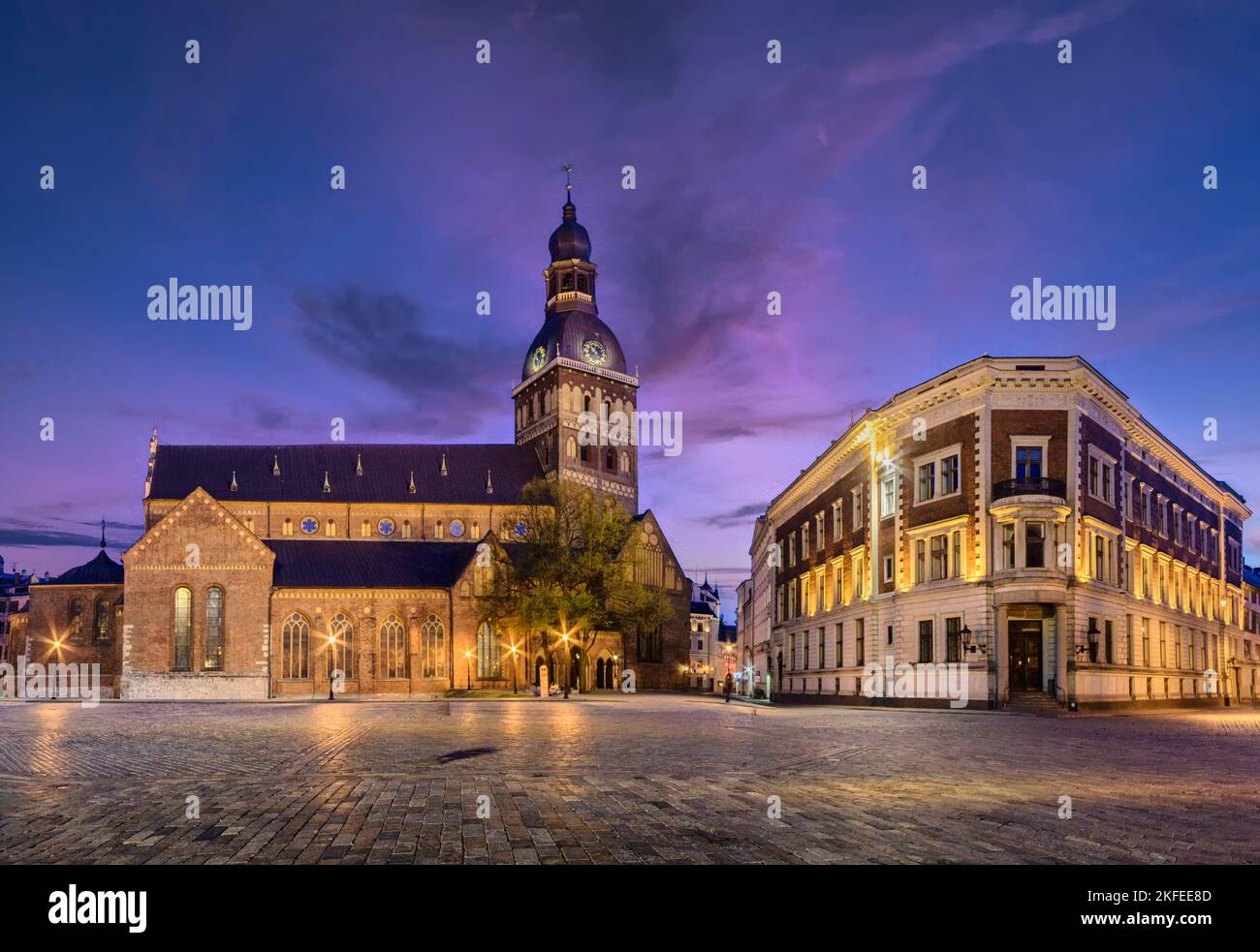 Riga park, view on a summer afternoon in Bastion Hill Park (Bastejkalns ...