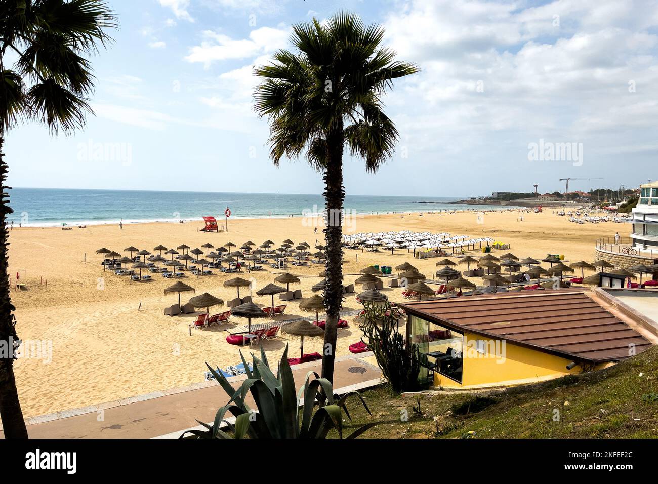 People enjoying their time on the beach in Carcavelos Stock Photo - Alamy