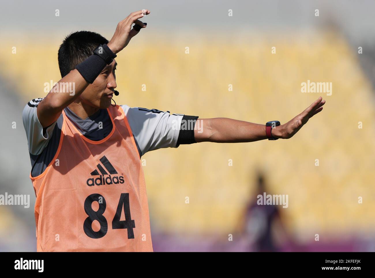 Doha, Qatar. 18th Nov, 2022. Chinese referee Ma Ning attends a practice ...