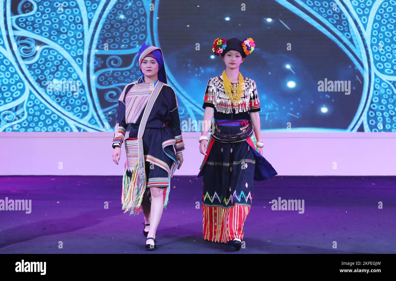Yunnan traditional costumes at the 2022 China International Travel Mart ...