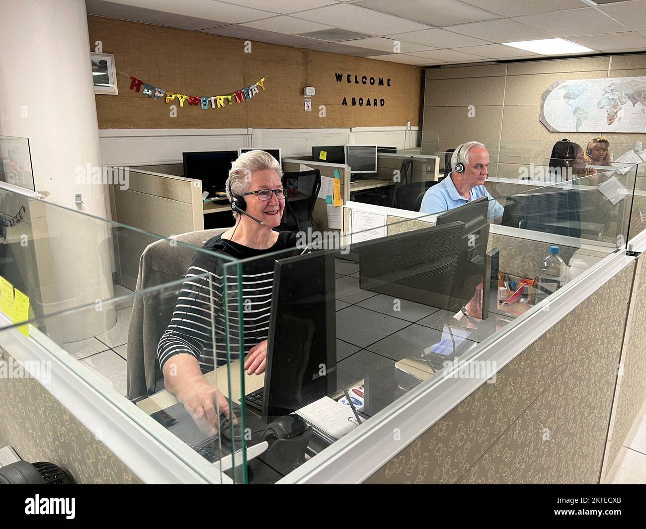 Guest service agent hi-res stock photography and images - Alamy