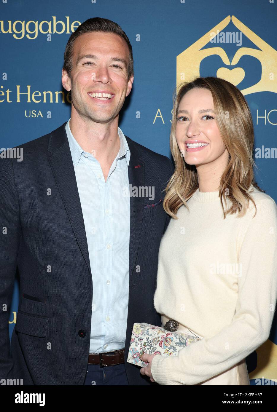 17 November 2022 -Beverly Hills, California - Jon Favreau, Emily ...