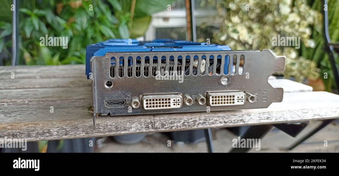 Side view of the graphics card , the blue screen Stock Photo - Alamy