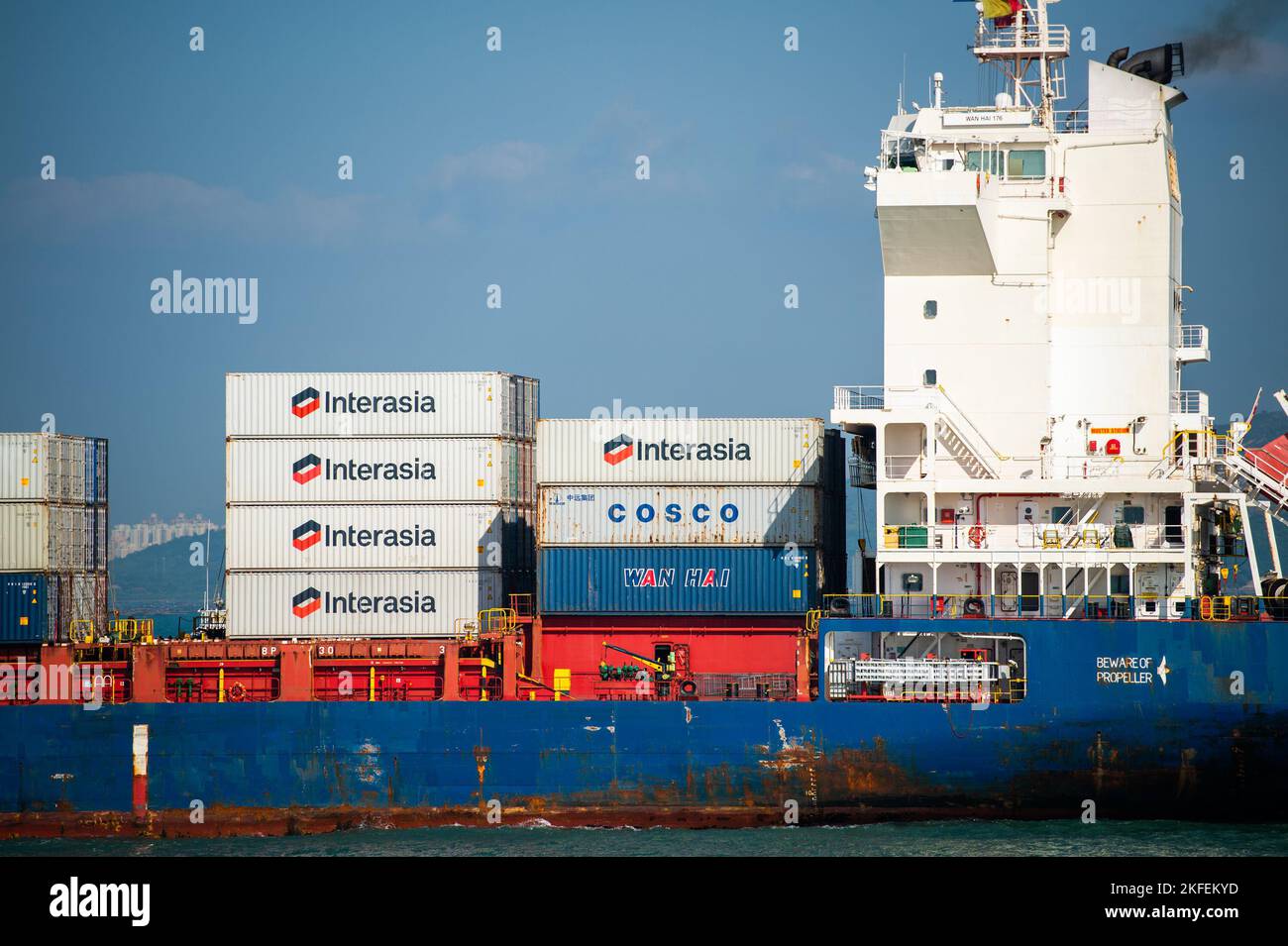 Container ships shuttle over the sea at the Guangdong-Hong Kong-Macao ...
