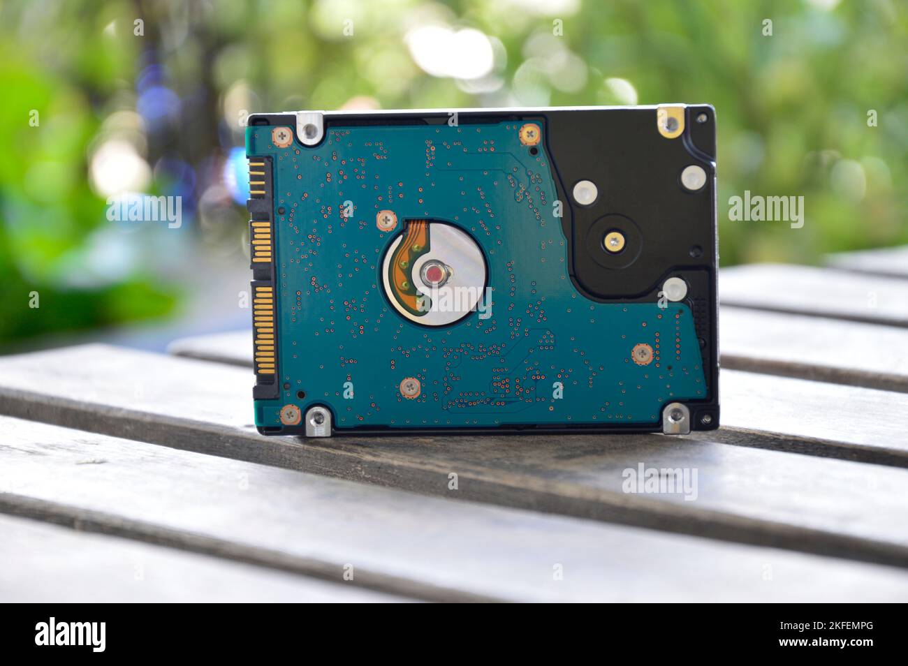 Hard disk drive screen hi-res stock photography and images - Alamy