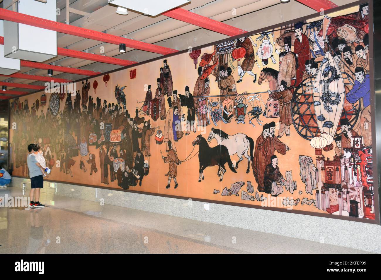 The Ming dynasty lanterns on the ceiling and the hall columns with ...