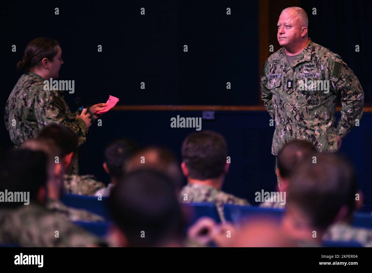 220913-N-UB993-2026 VIRGINIA BEACH, Va.(Sept. 13, 2022) Master Chief ...