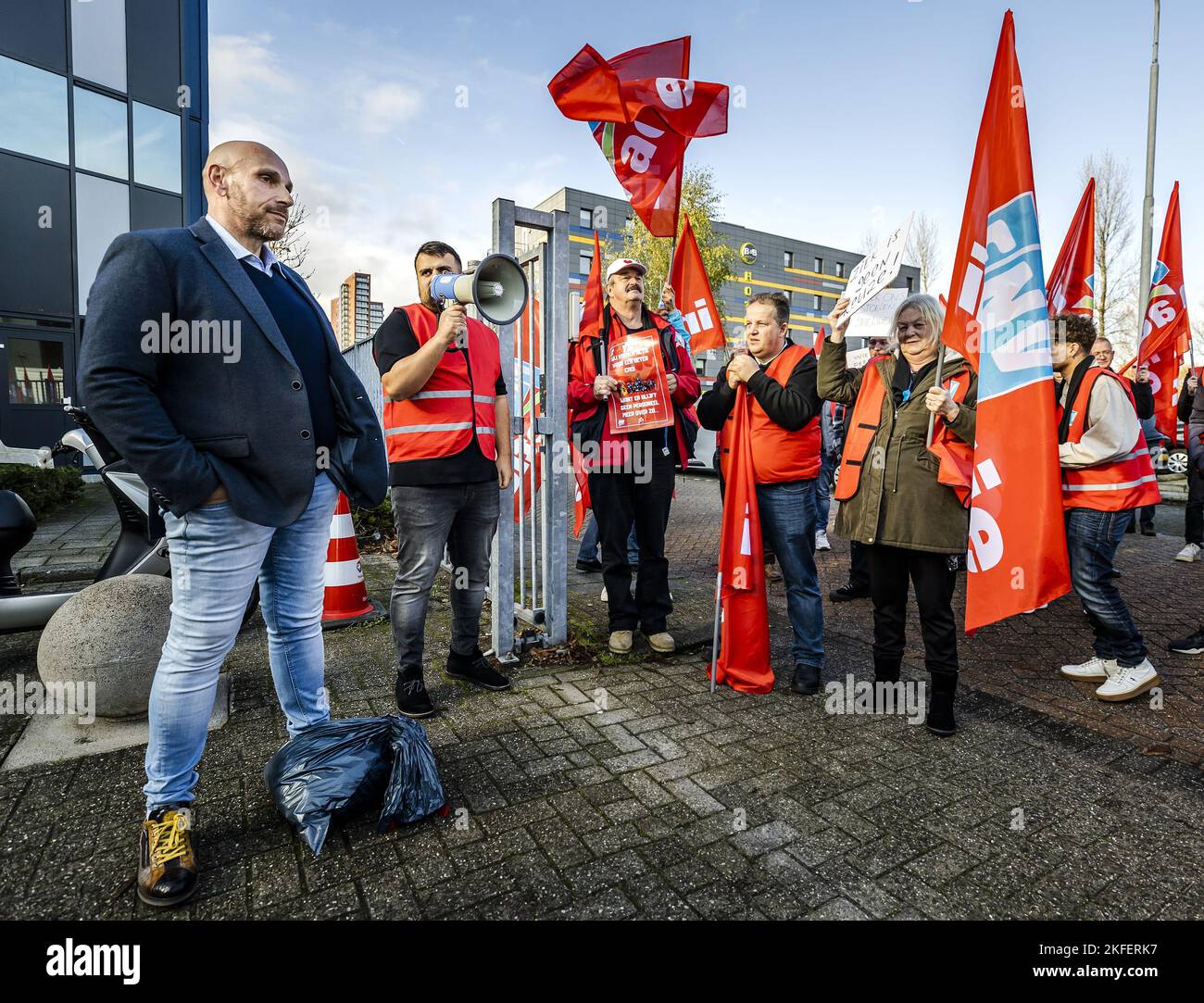 Cao strike hi-res stock photography and images - Alamy