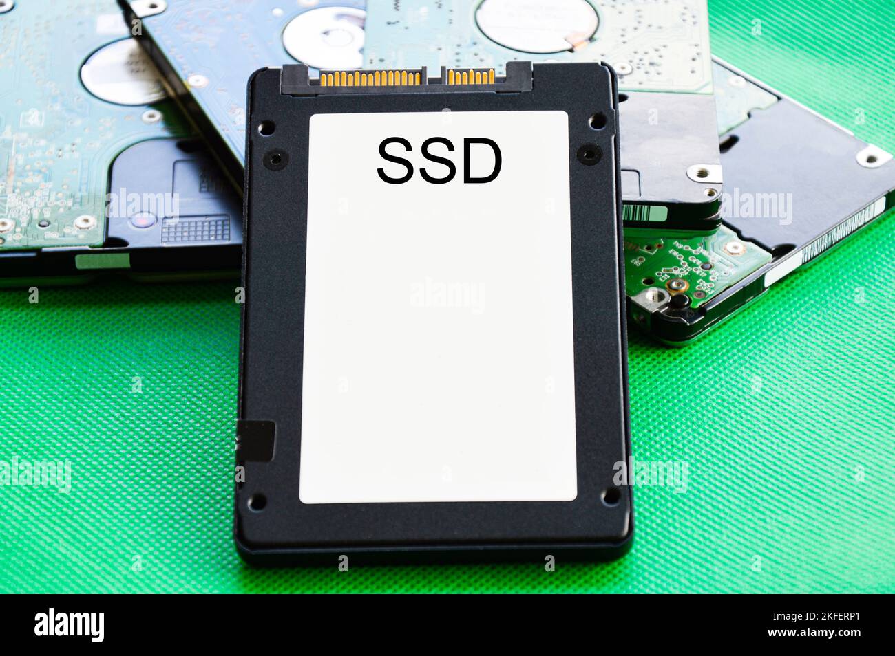 Old hard disk hi-res stock photography and images - Alamy