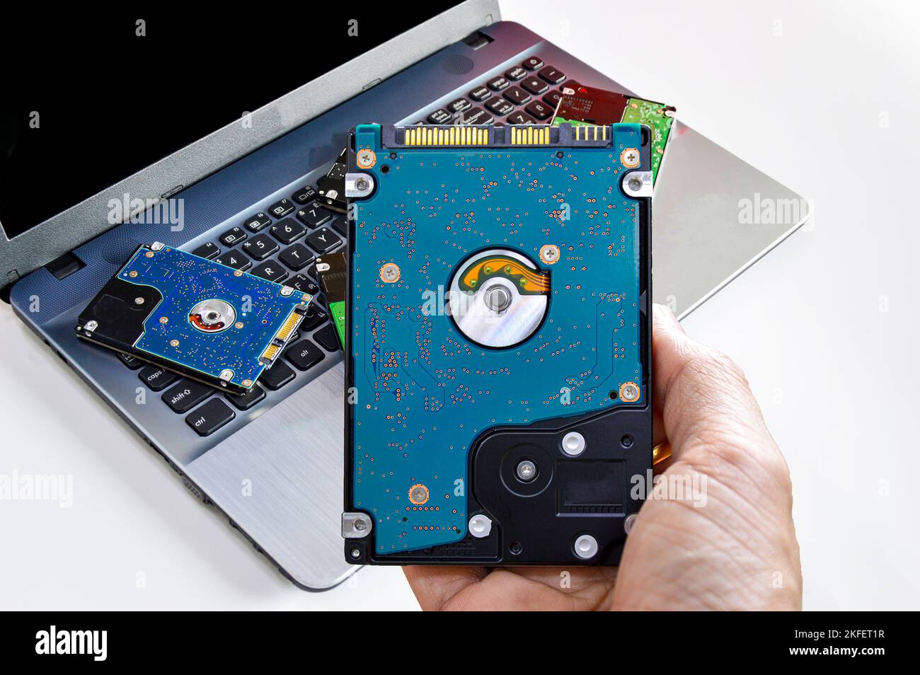 Mechanic used hand holding hi-res stock photography and images - Alamy