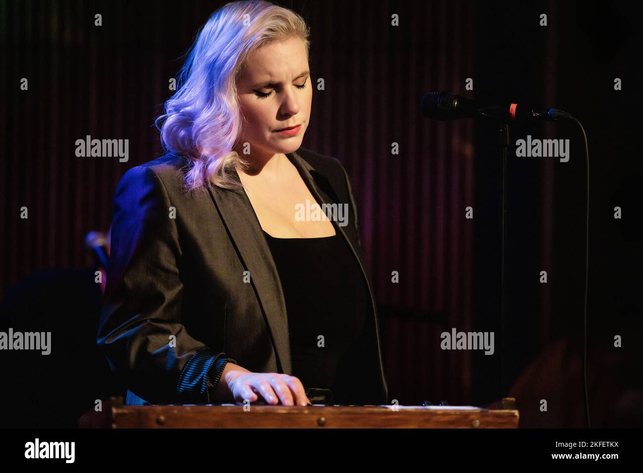 Copenhagen, Denmark. 17th Nov, 2022. The Dutch singer, songwriter and ...