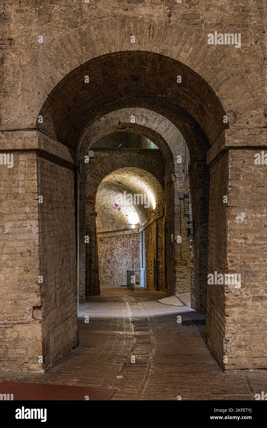 The underground tunnels and archways of the 16th century medieval ...