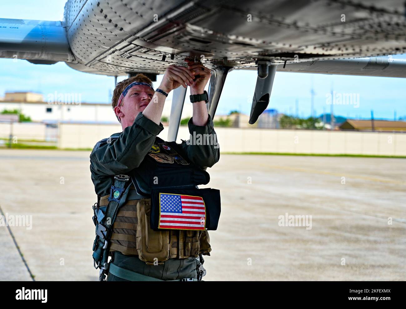 U.S. Air Force Captain Chad “Ghost” Gray, 25th Fighter Squadron (FS ...