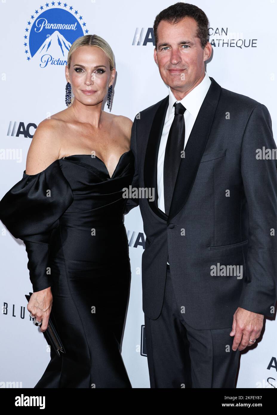 Beverly Hills, United States. 17th Nov, 2022. BEVERLY HILLS, LOS ...