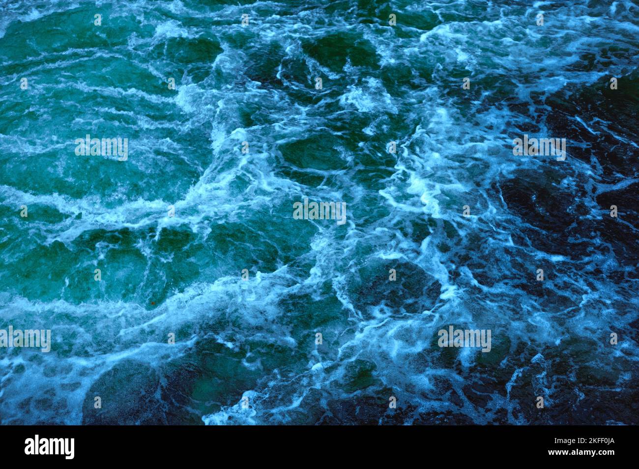 The beautiful ocean waves. Natural water texture Stock Photo - Alamy