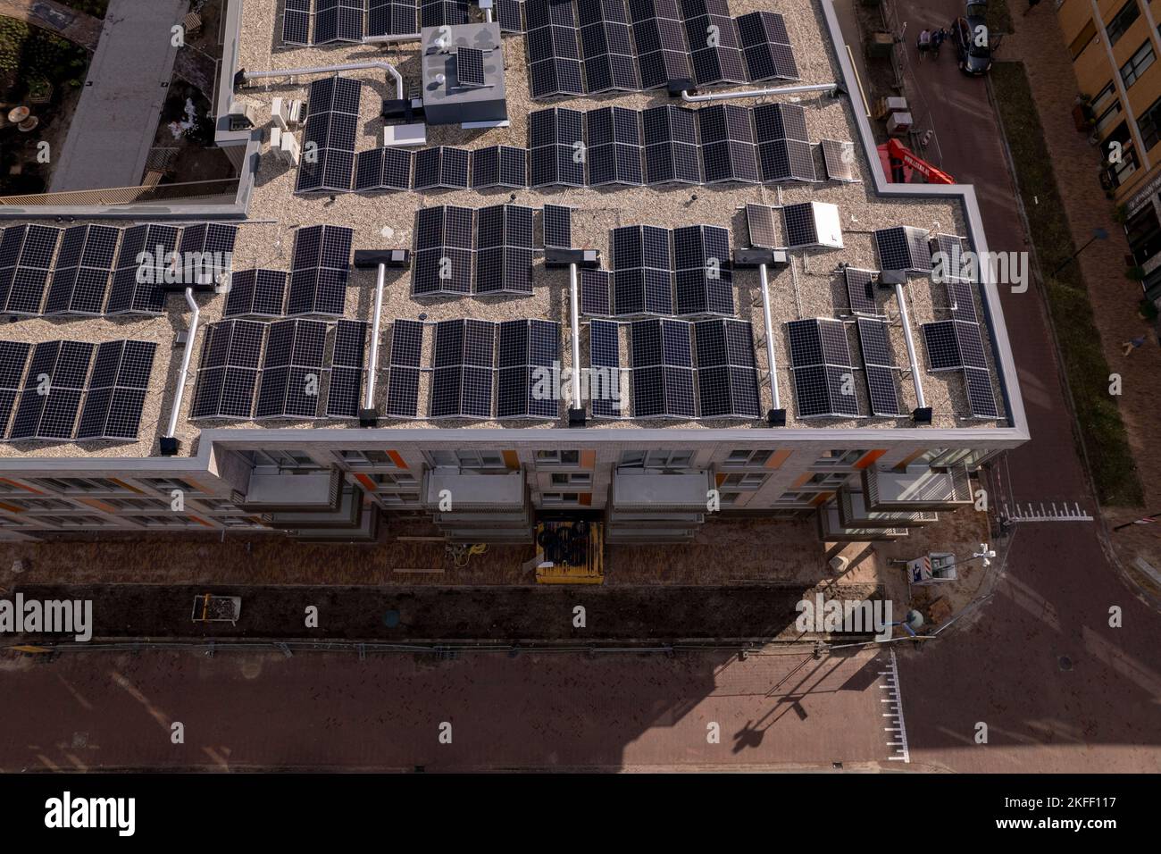 Solar panels on newly build NOM apartment complex in Noorderhaven ...