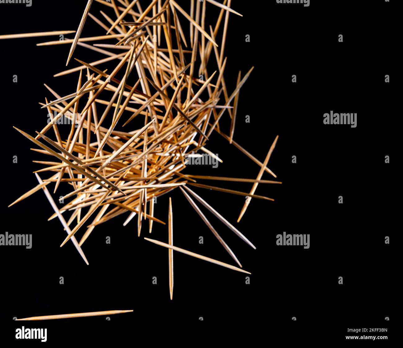 Dropped food kitchen hi-res stock photography and images - Alamy