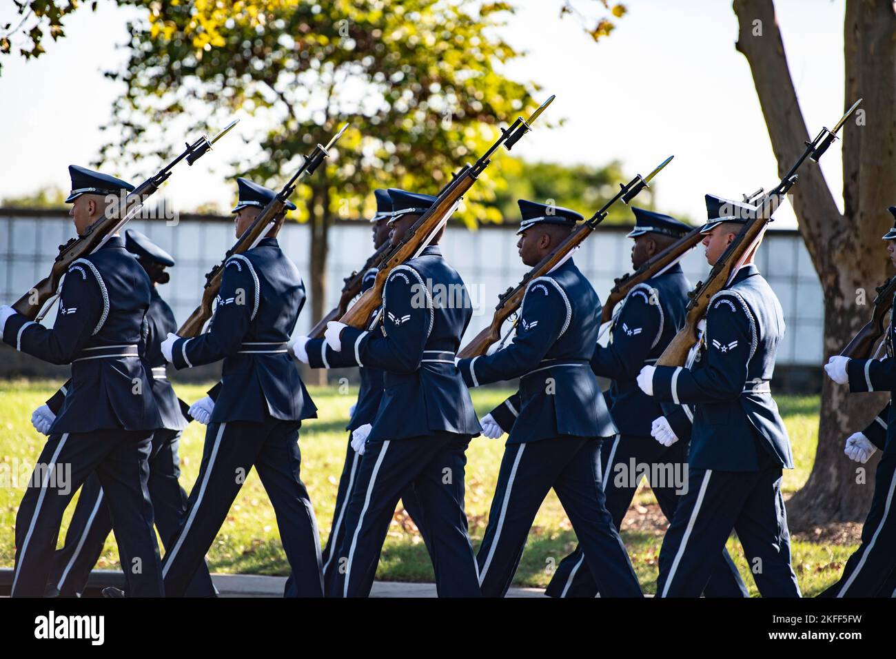 The U.S. Air Force Honor Guard, the U.S. Air Force Ceremonial Brass ...