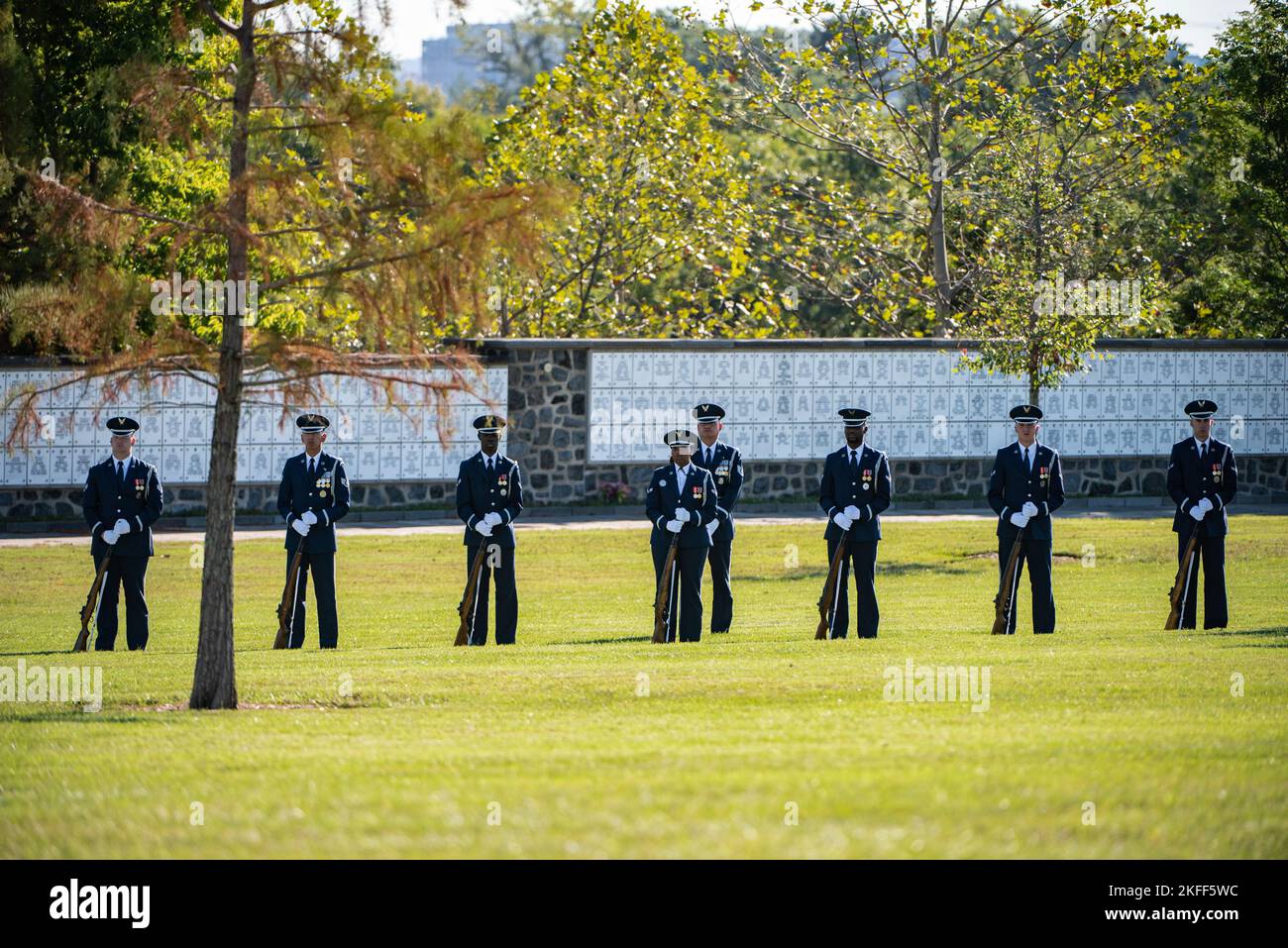 The U.S. Air Force Honor Guard, the U.S. Air Force Ceremonial Brass ...