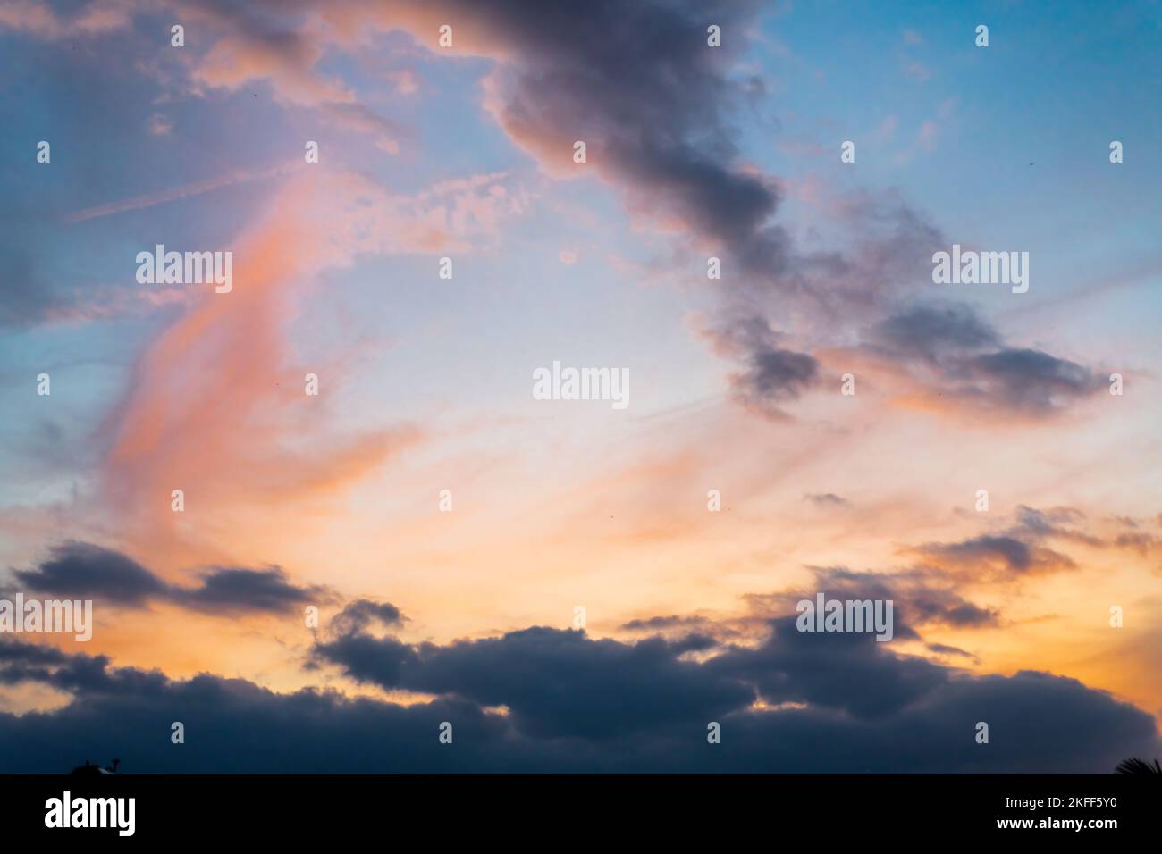 Blues and orange hi-res stock photography and images - Alamy