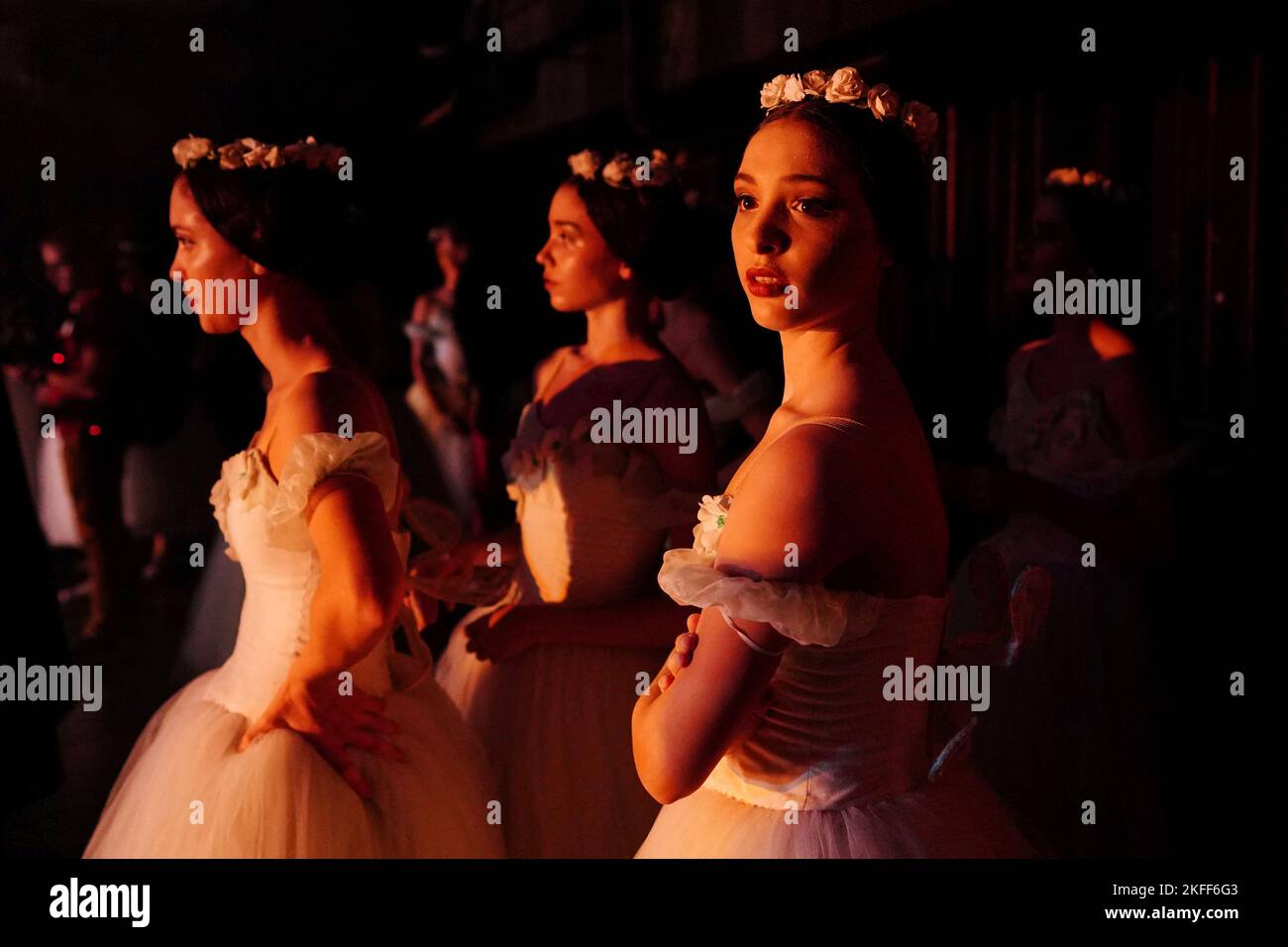 Havana ballet festival hi-res stock photography and images - Alamy