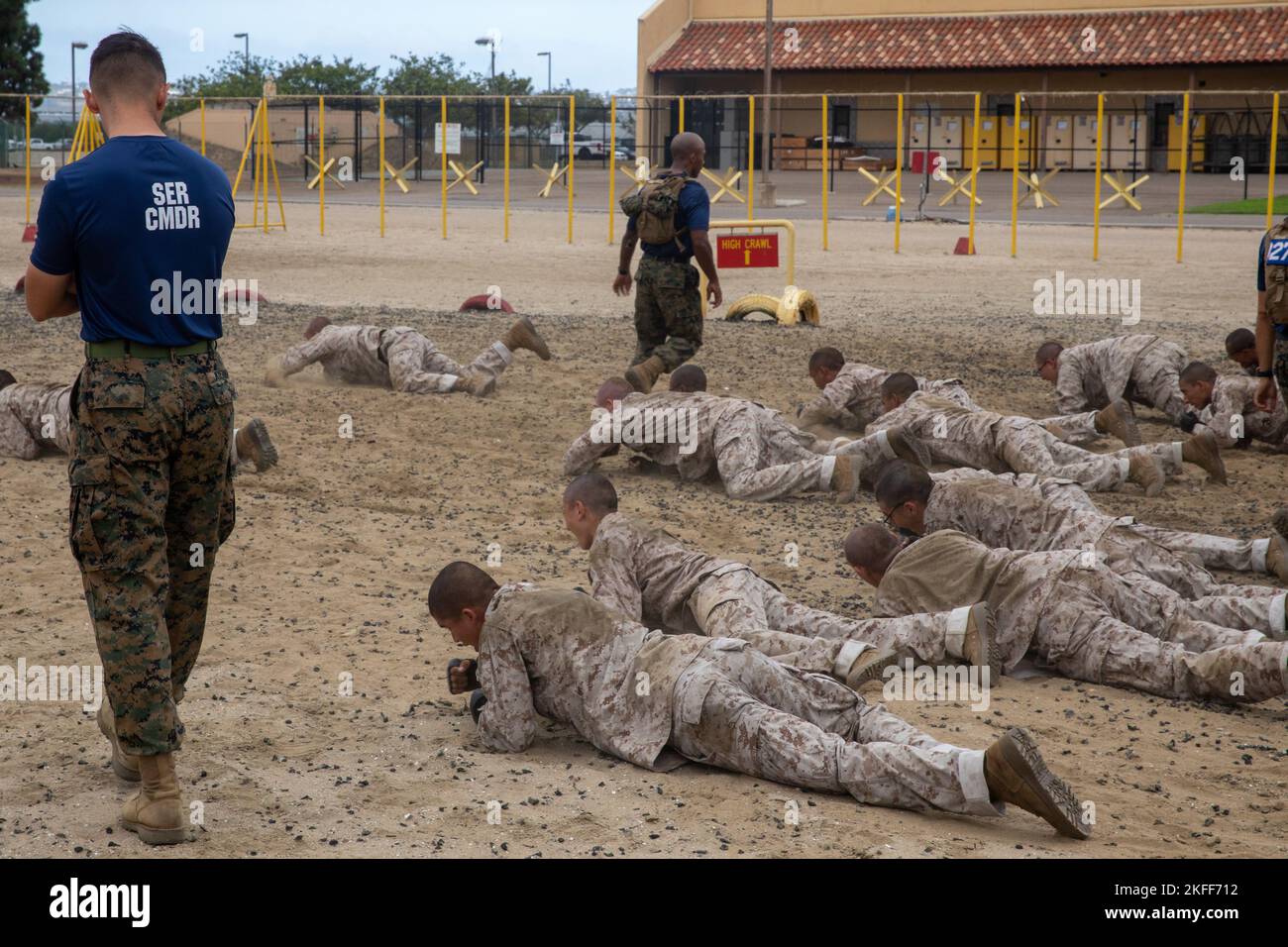 U.S. Marine Corps recruits with Mike Company, 3rd Recruit Training ...