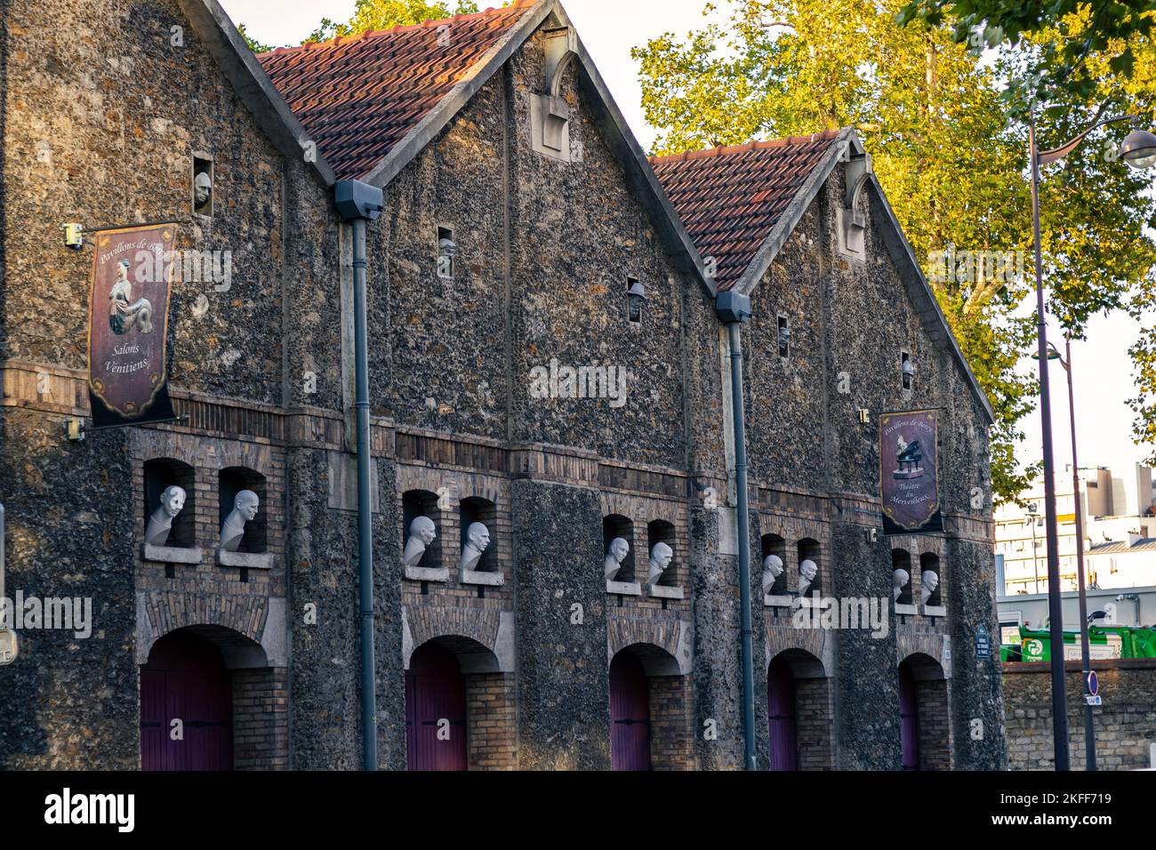 Pavillons of bercy hi-res stock photography and images - Alamy