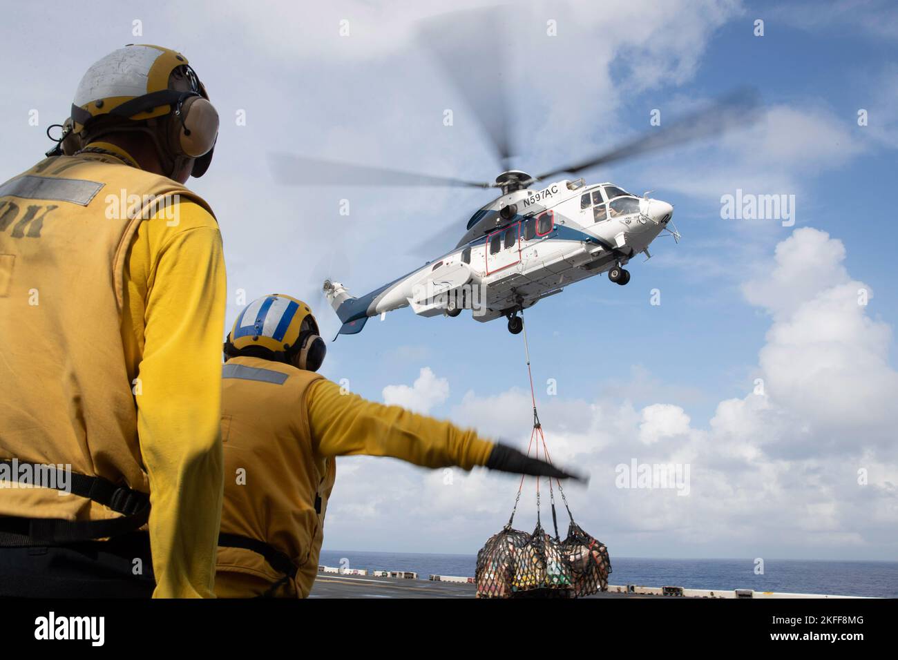 Amphibious cargo carrier hi-res stock photography and images - Alamy