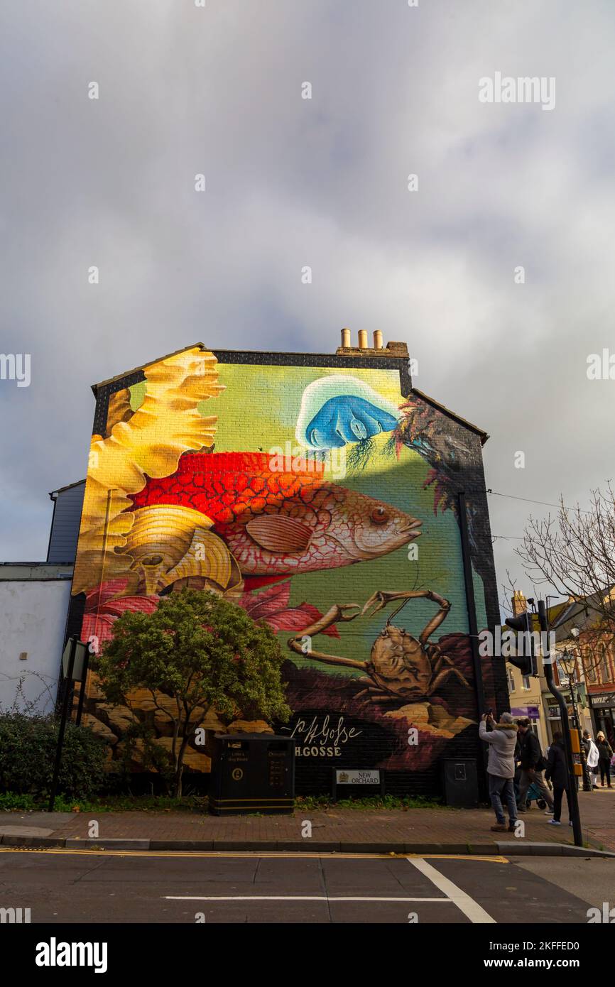 Poole, Dorset UK. 18th November 2022. A new mural being created on the ...