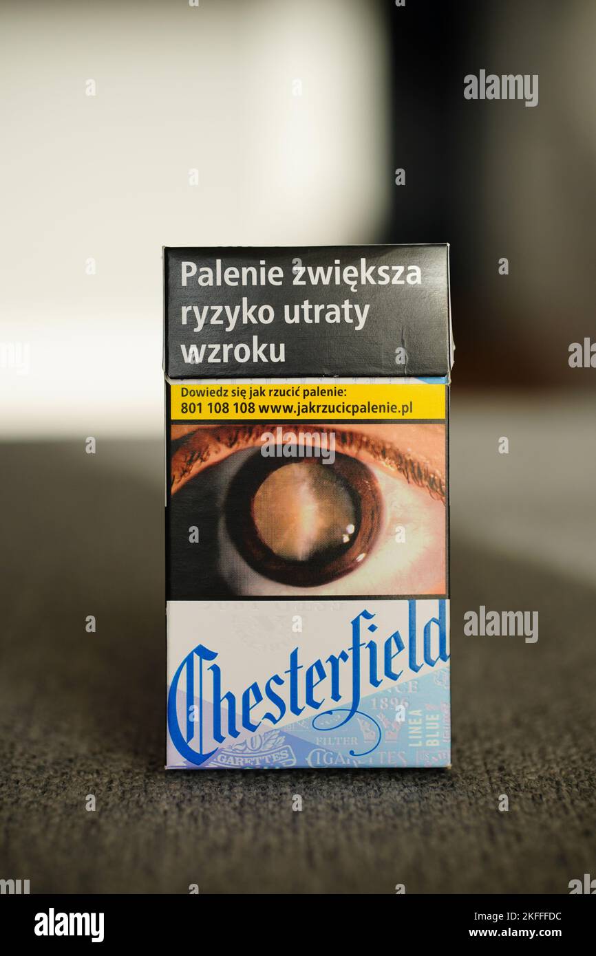 Linea vertical hi-res stock photography and images - Alamy