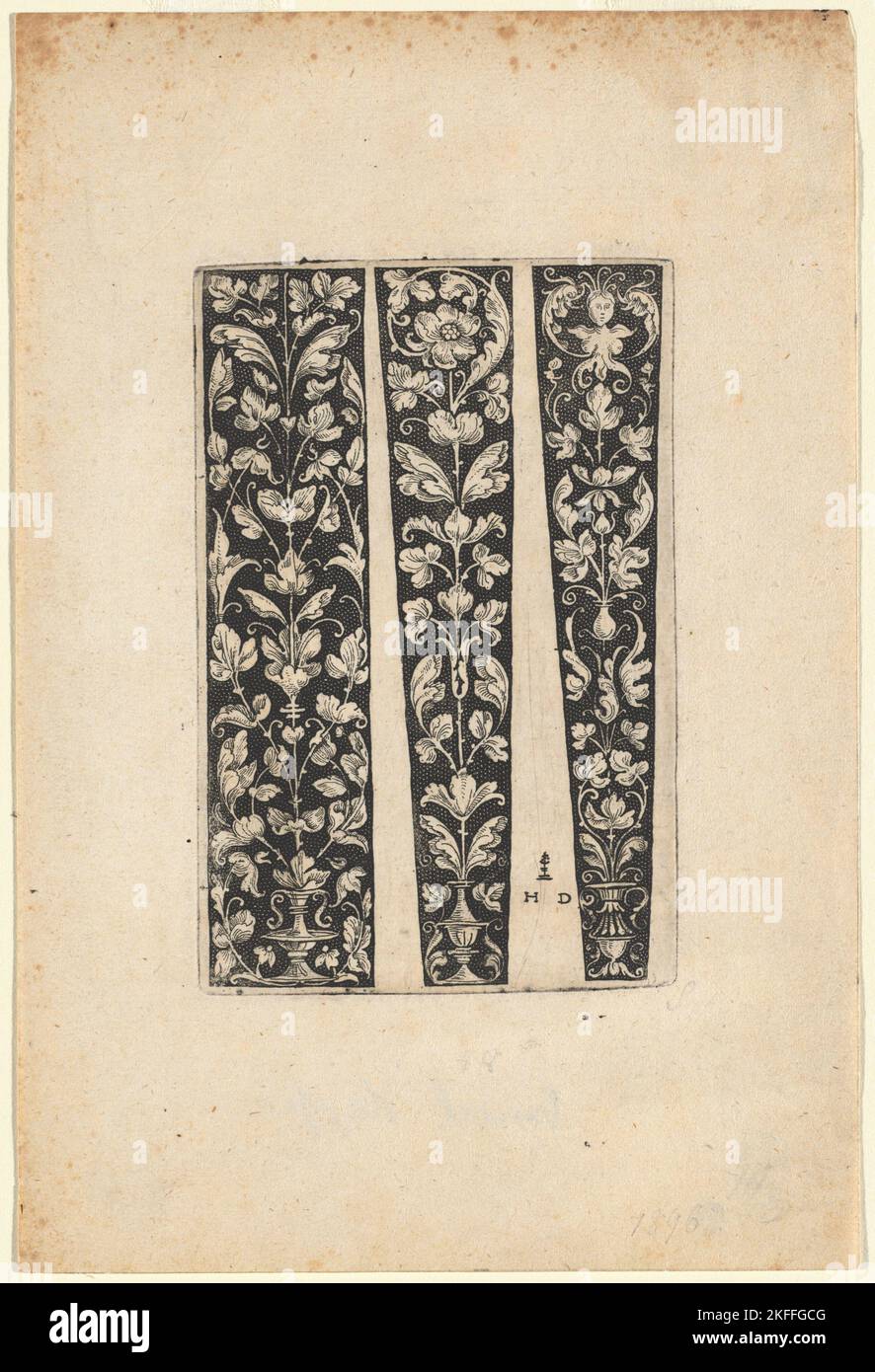 Dagger sheath decorated hi-res stock photography and images - Alamy