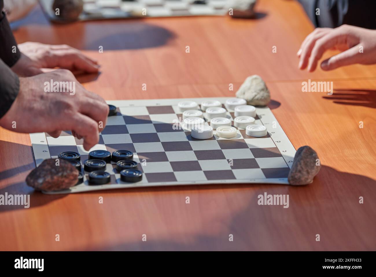 International checkers tournament hi-res stock photography and images ...