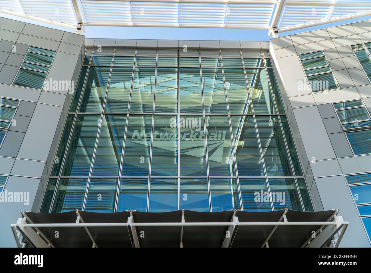 The quadrant building milton keynes hi-res stock photography and images ...