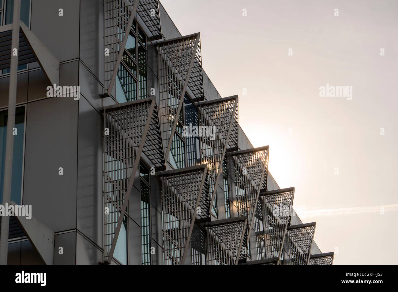 The quadrant building milton keynes hi-res stock photography and images ...