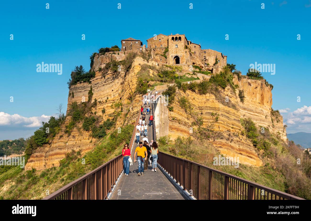 Footbridge access to the hill-top town of Civita di Bagnoregio, Italy ...