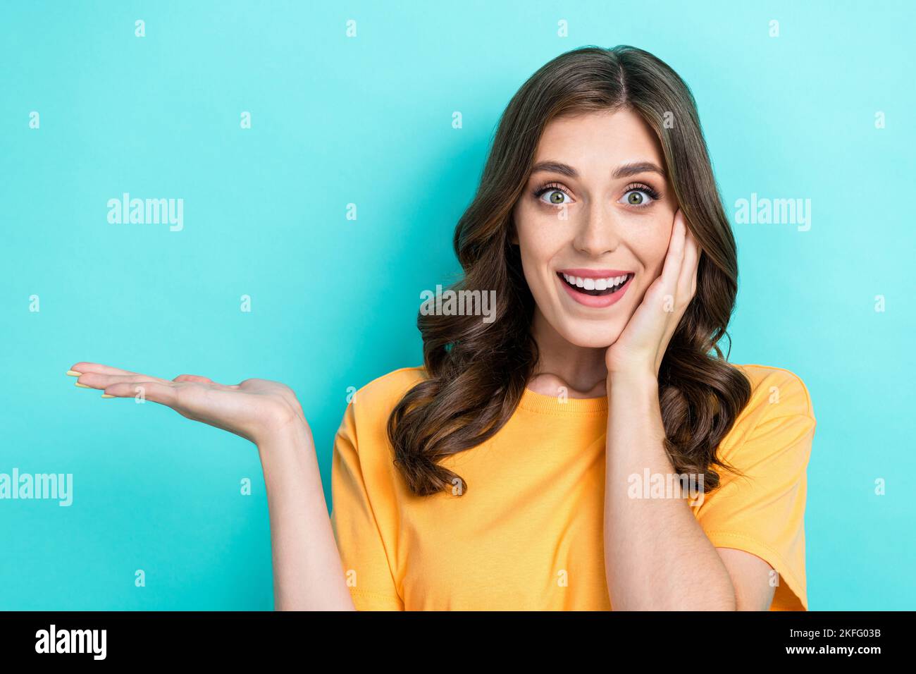 Photo of nice cute pretty adorable girl dressed yellow t-shirt arm ...
