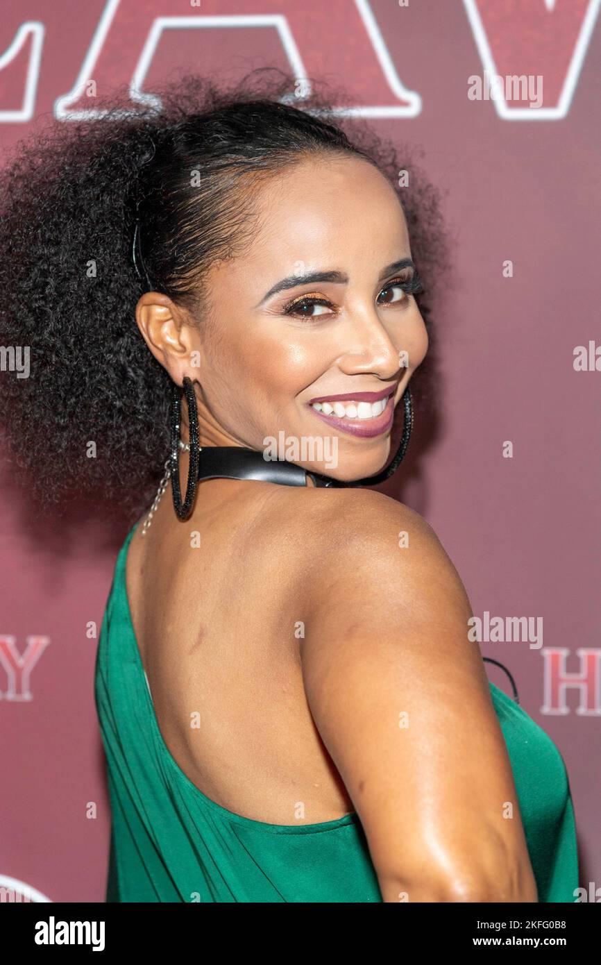 Inglewood, CA - November 17, 2022, Vivian Green attends BET+ "Holiday ...