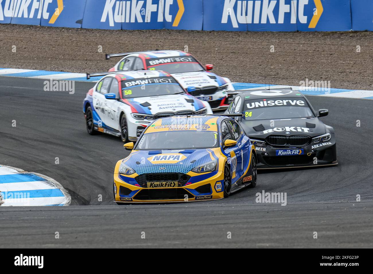 1 Ash Sutton NAPA Racing UK Ford Focus, 24 Jake Hill Rokit MB ...