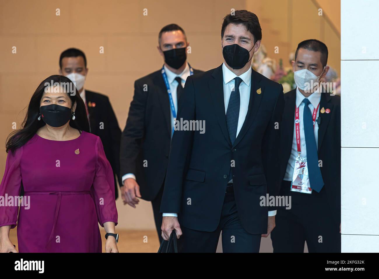 Canadian Prime Minister Justin Trudeau enters the APEC Leaders Dialogue ...