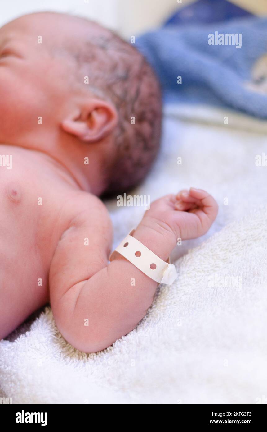 Baby being cleaned hi-res stock photography and images - Alamy