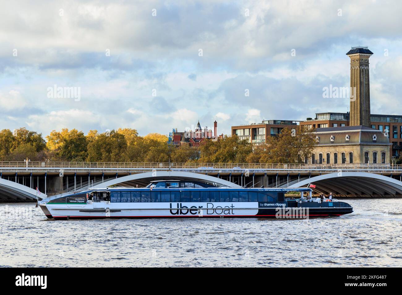 Uber clipper boat hi-res stock photography and images - Alamy