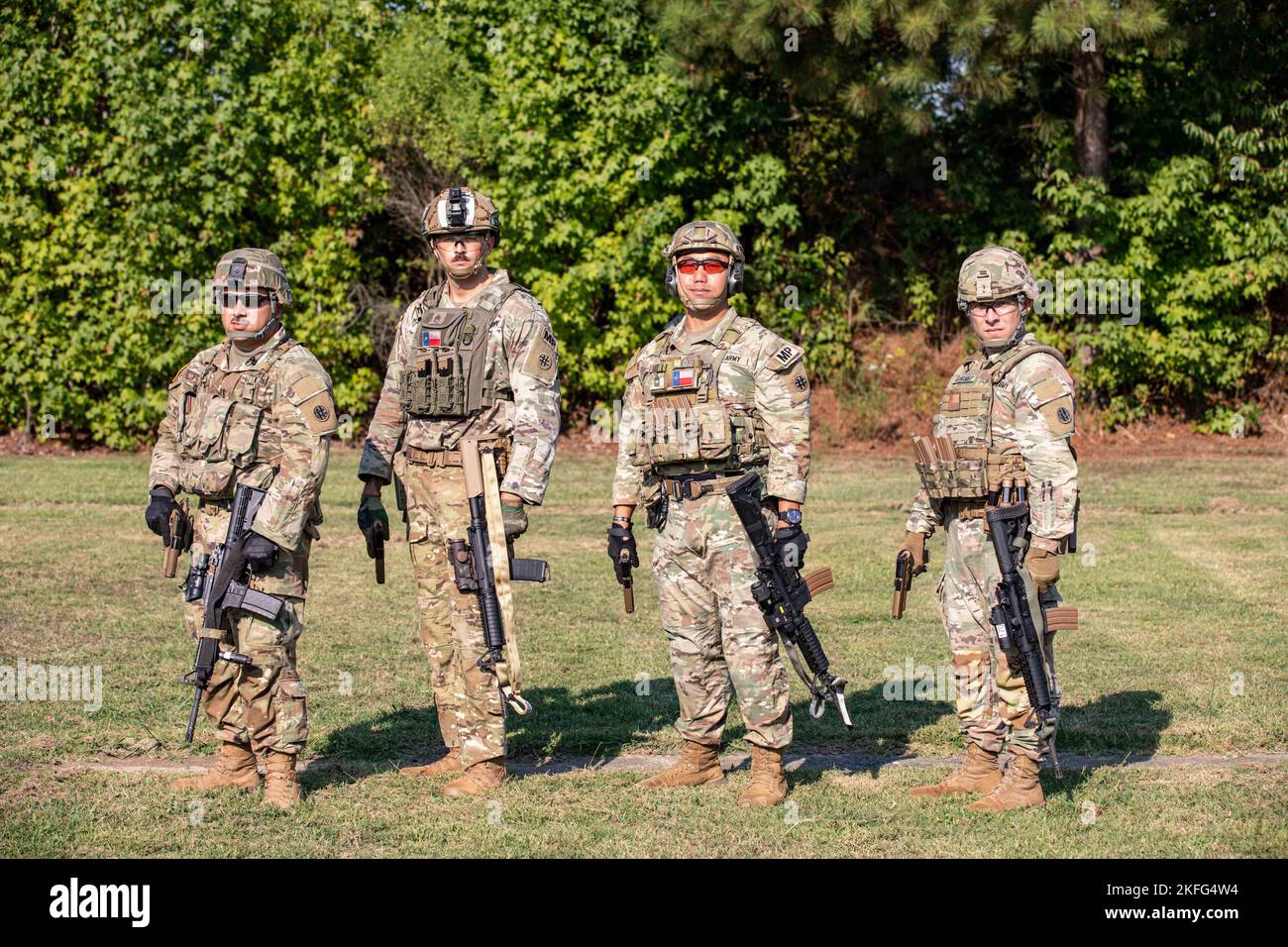 Soldiers from the 4th Sustainment Command (Expeditionary) are competing ...