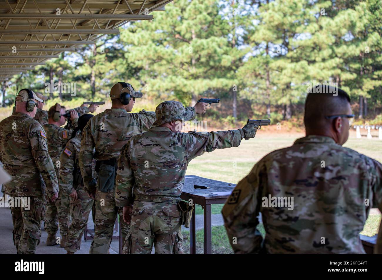 Soldiers from the 4th Sustainment Command (Expeditionary) are competing ...